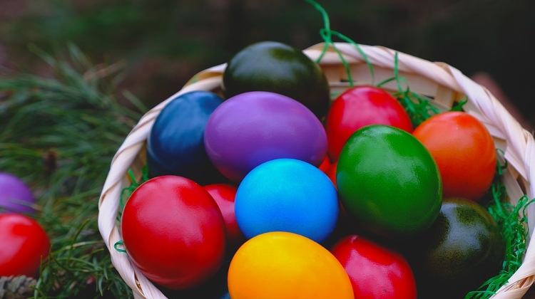 Xpat Explainer: Hungarian Easter Egg Traditions - XpatLoop.com