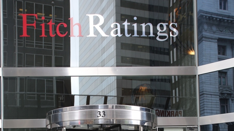 Fitch Upgrades Hungary To 'BBB'; Outlook 'Stable' - XpatLoop.com