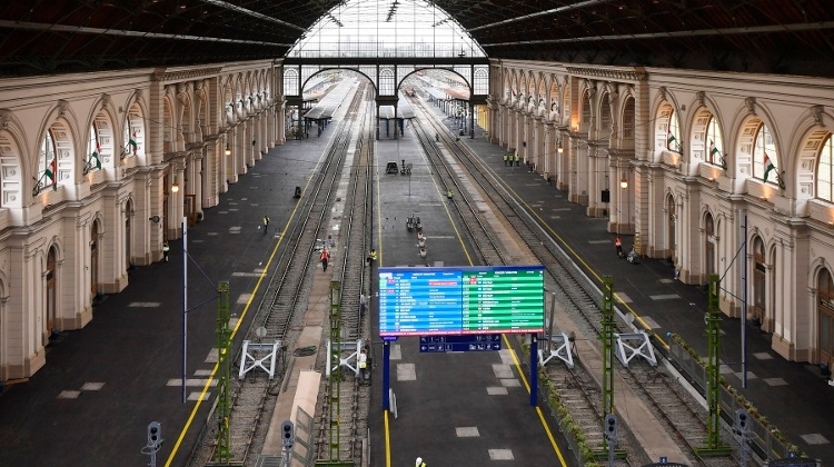 Budapest’s Keleti Train Station Reopens - XpatLoop.com