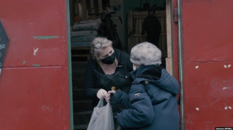 Hungary Failing to Catch Up with EU re Poverty - XpatLoop.com