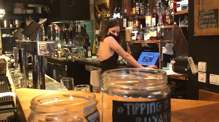 7 Best Bohemian Bars in Budapest's Hip 7th District - XpatLoop.com