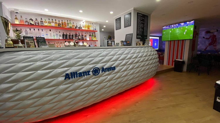 Top 10 Sports Bars & Pubs in Budapest to Watch Football - XpatLoop.com