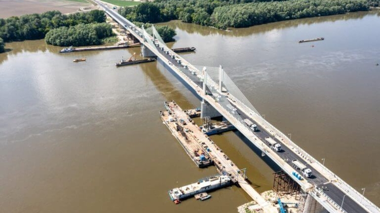 Two Stunning New Bridges Inaugurated in Hungary This Week - XpatLoop.com