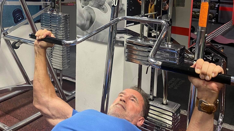 Schwarzenegger Back in Budapest to Shoot New Action-Comedy Movie ...
