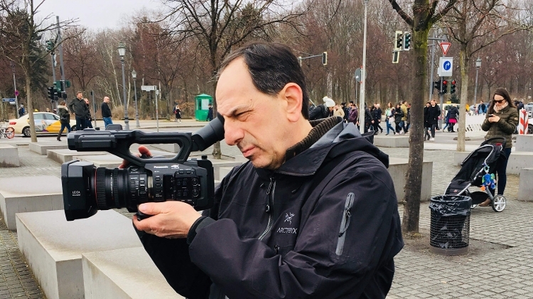 Interview 3: Mark Milstein, Photographer & Visionary - XpatLoop.com