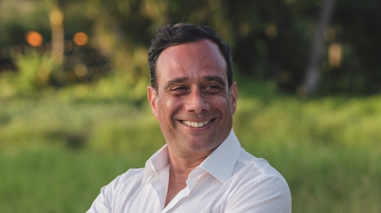 Daniel J. Poisson, CEO, DunaPro - XpatLoop.com